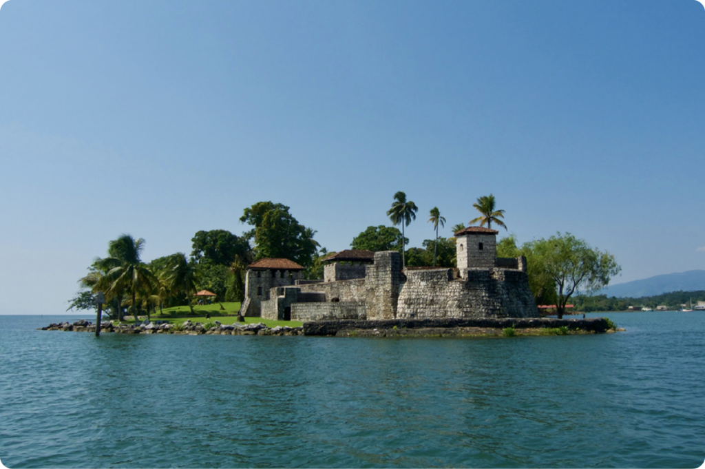 How to get from Lanquin to Rio Dulce - chasingfrontiers